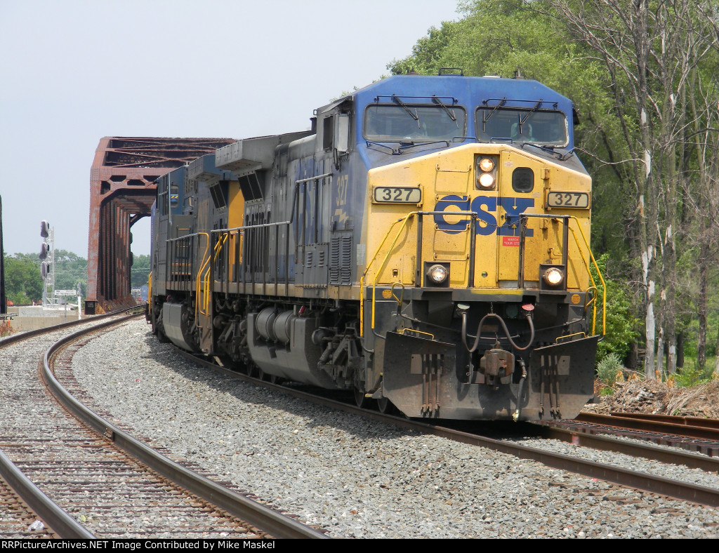 CSX 327